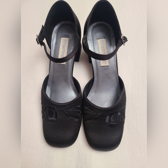 Mainframe | Shoes | Mainframe Black Embroidered Mary Jane Chunky Heels ...